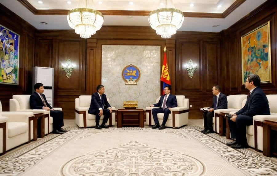 Улс төрийн намын тухай хуулийн шинэчилсэн найруулгын төсөл өргөн барив