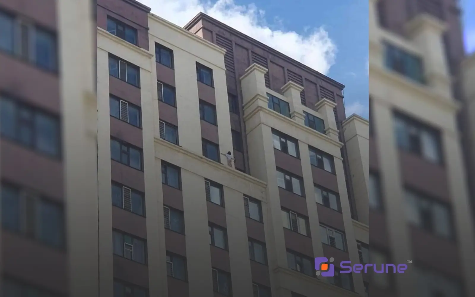 “Санни таун“ хотхоны 13 давхраас зүүгдсэн байсан охиныг эцэг, эхэд нь ...