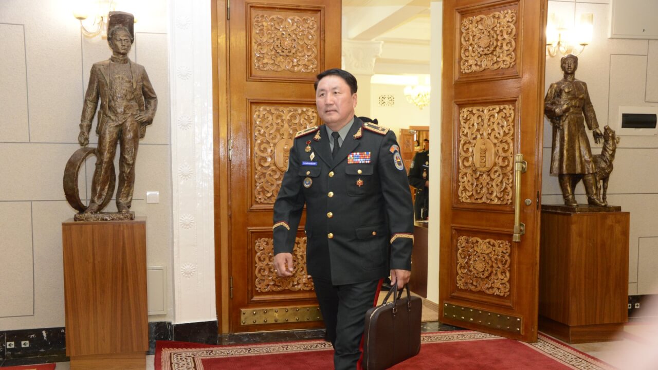 Г Сайханбаяр Монгол Улсын дайчилгааны нөөц боломжийн хэмжээнд байна Serune Mn Ёс зүйтэй