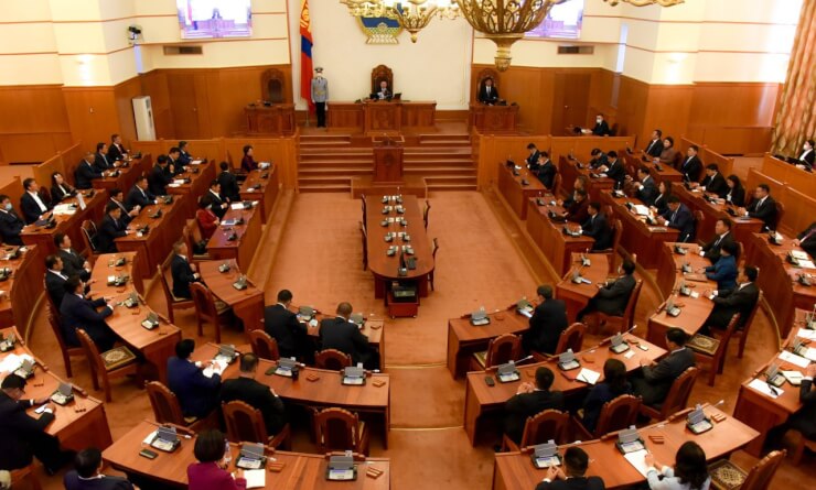 Хөрөнгө оруулалтын хуулийн төслийг хэлэлцэх эсэх асуудлыг хойшлууллаа